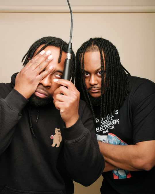 Chuck Strangers - Le Guess Who?