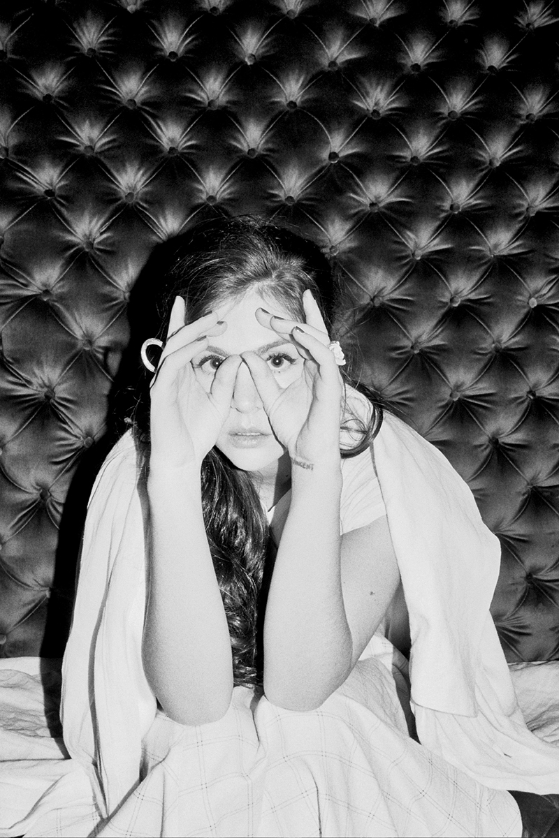 Vera Sola - Le Guess Who?