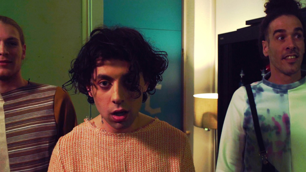 Stach & Tano Rivers - Le Guess Who?