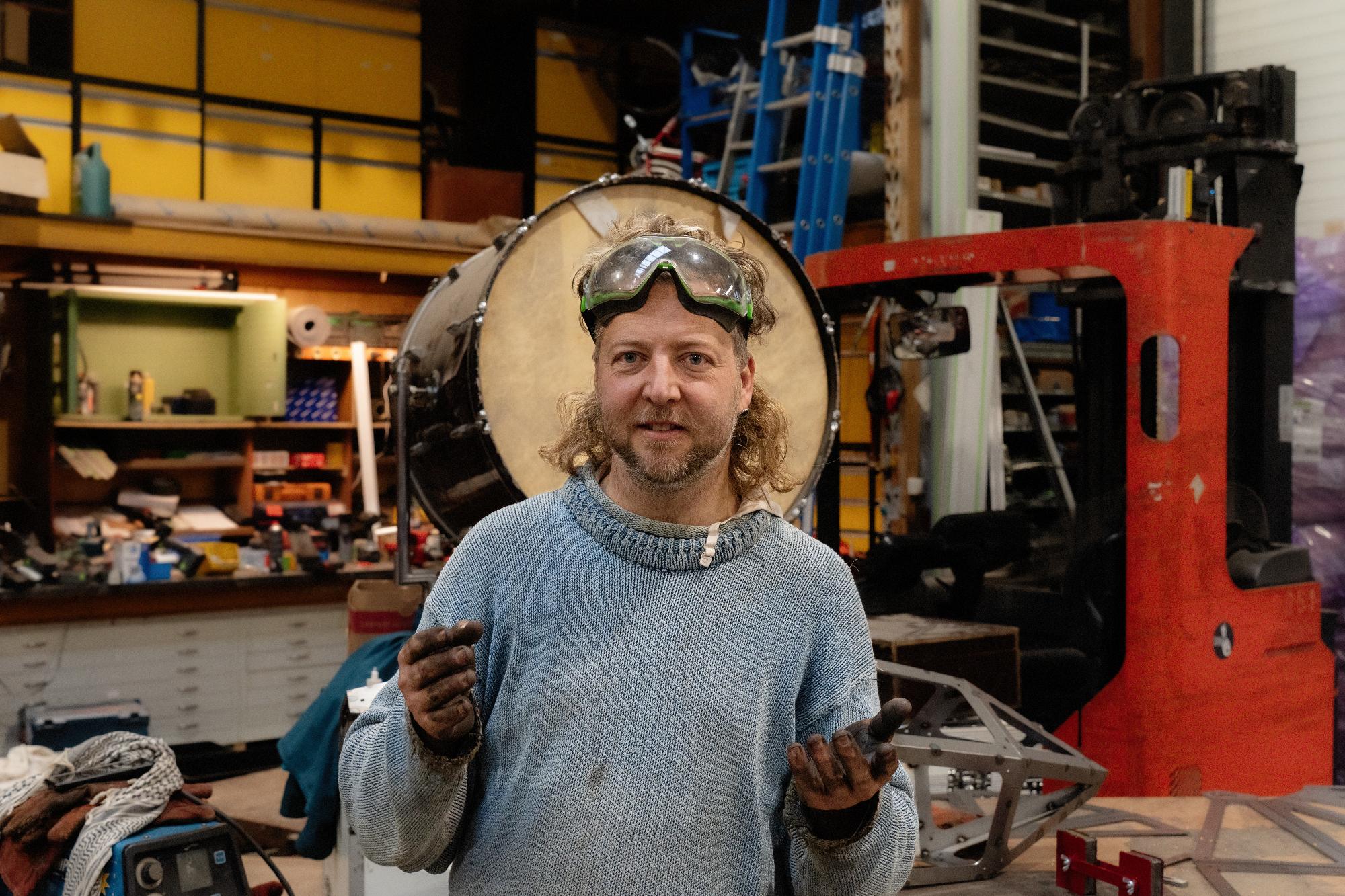 Watch/Read: Vincent Schoutsen at Hof van Cartesius