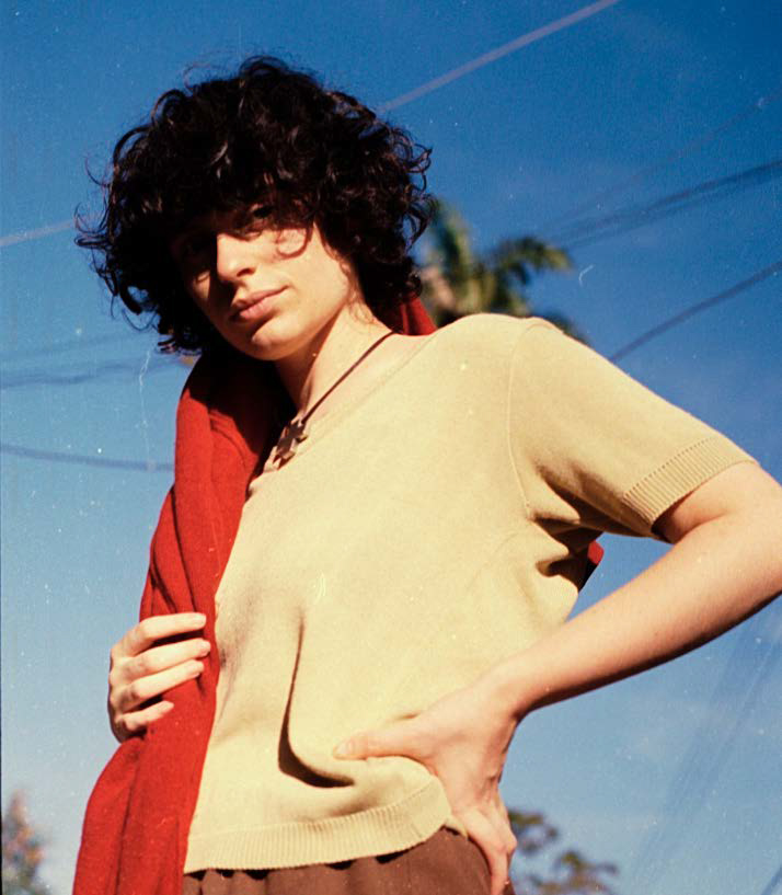 Ana Frango Elétrico releases new album 'Me Chama De Gato Que Eu Sou Sua'